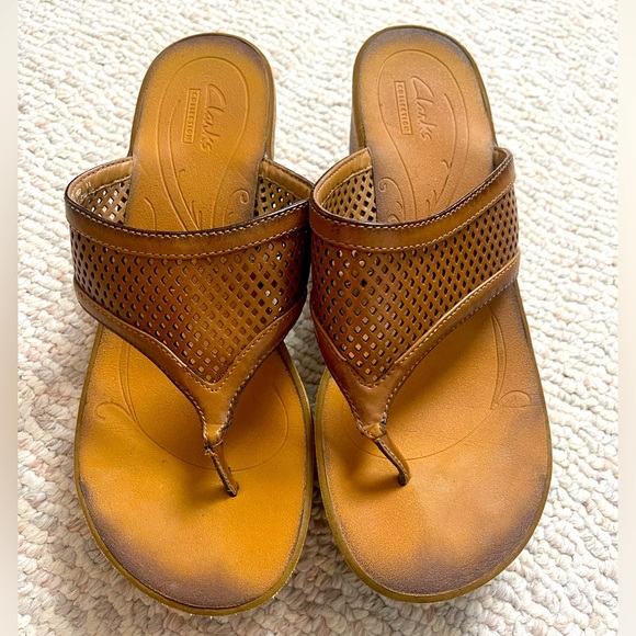 Clarks | Shoes | Clarks Wedge Sandals | Poshmark